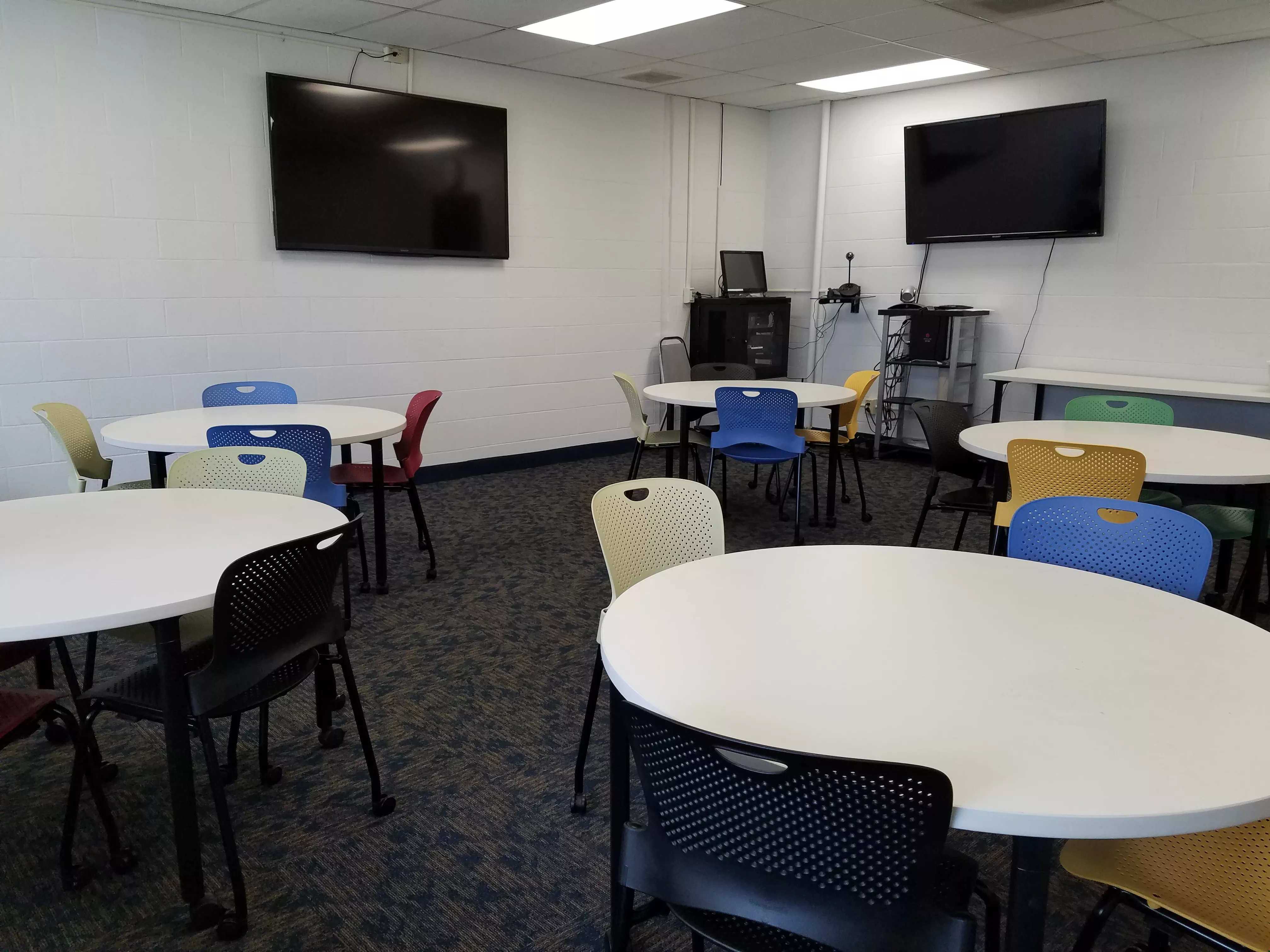 Classrooom Descriptions | Hatfield Marine Science Center | Oregon State ...